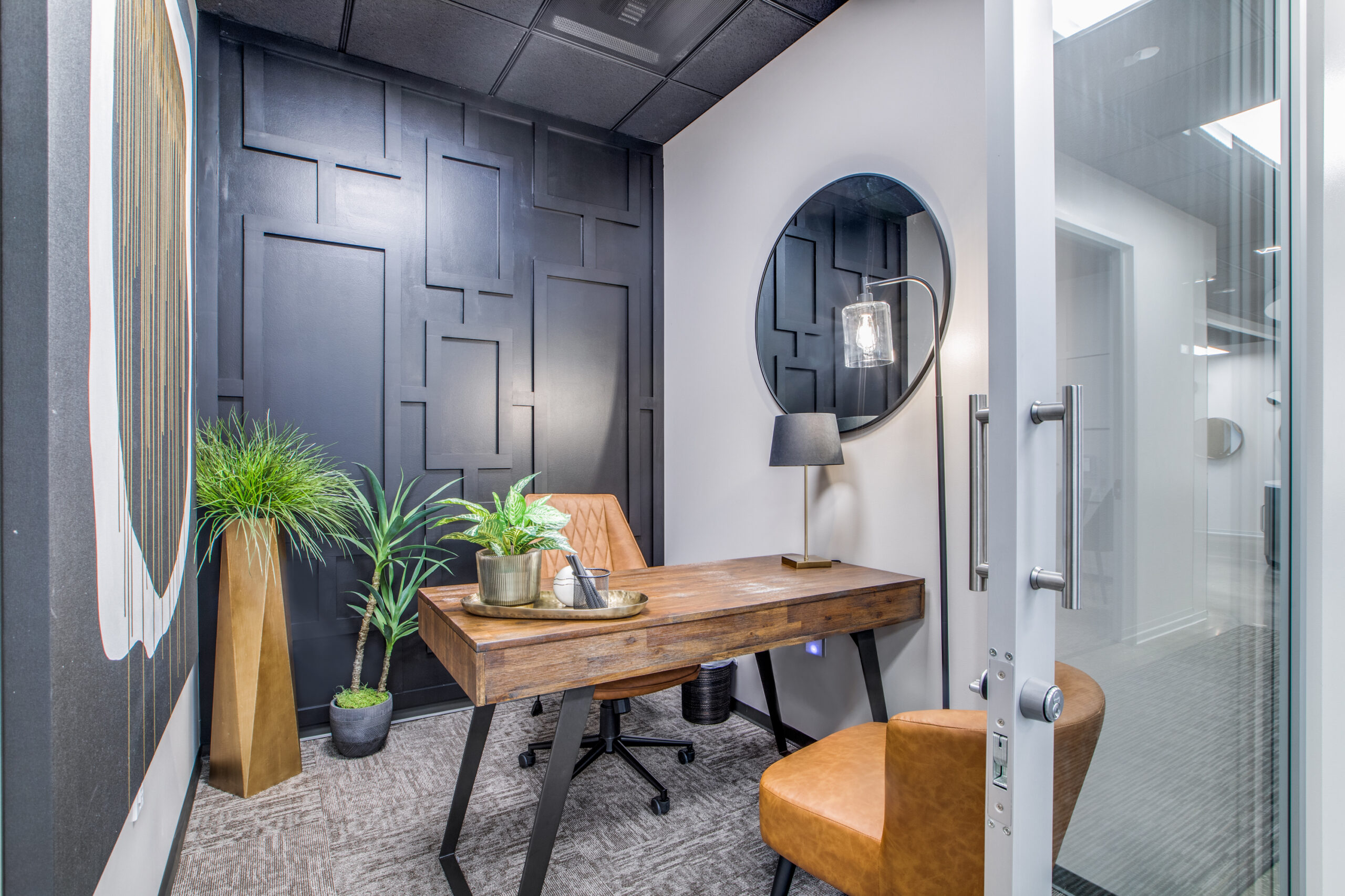 Office Space Alpharetta | Flexible Private & Team Offices - Lucid ...